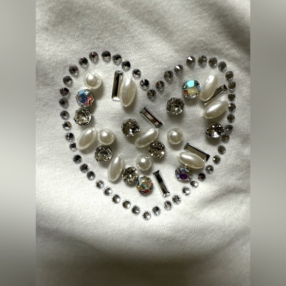 Tops | Nwt Heart Embellished Top | Poshmark
